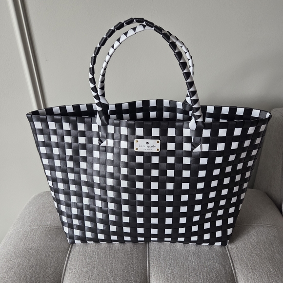 kate spade | Bags | Kate Spade Black And White Checkered Basket Waeve ...